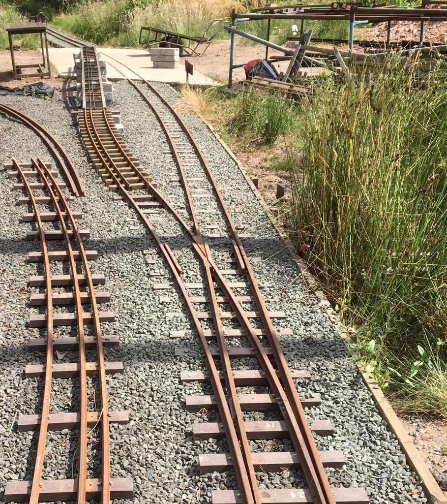 1 Temporary unloading ramp | Edinburgh Society of Model Engineers